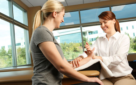 Guide | Physical Therapy Guide to Wrist Fracture | Choose PT